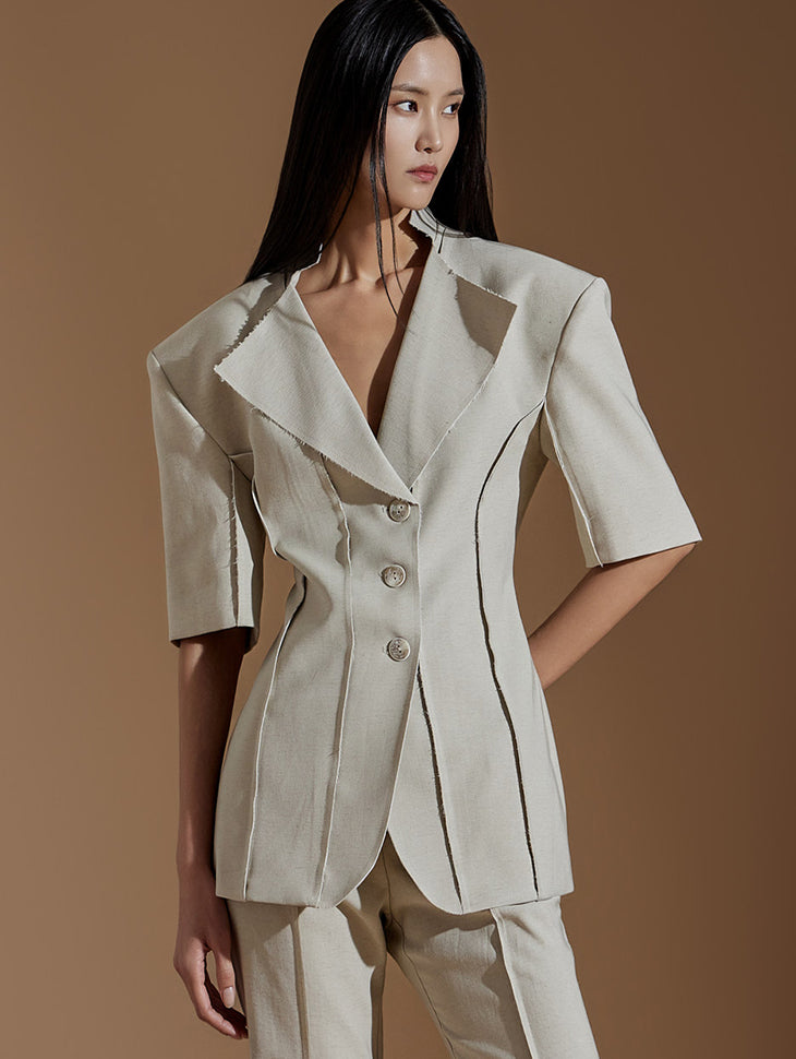 J9285 Pintuck Jacket